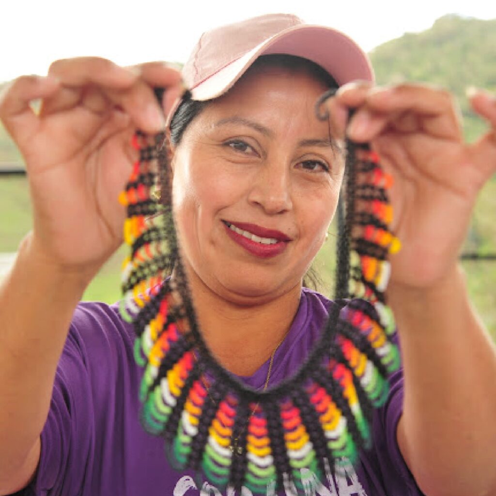 Inicio - SHE IS FOUNDATION